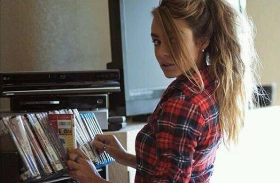 Do you love Hump Day ? (34 Photos) - Badchix Magazine