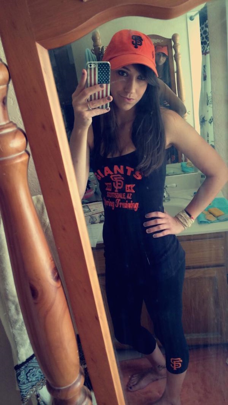 Girls and their Favorite Teams (29 Photos) - Badchix Magazine