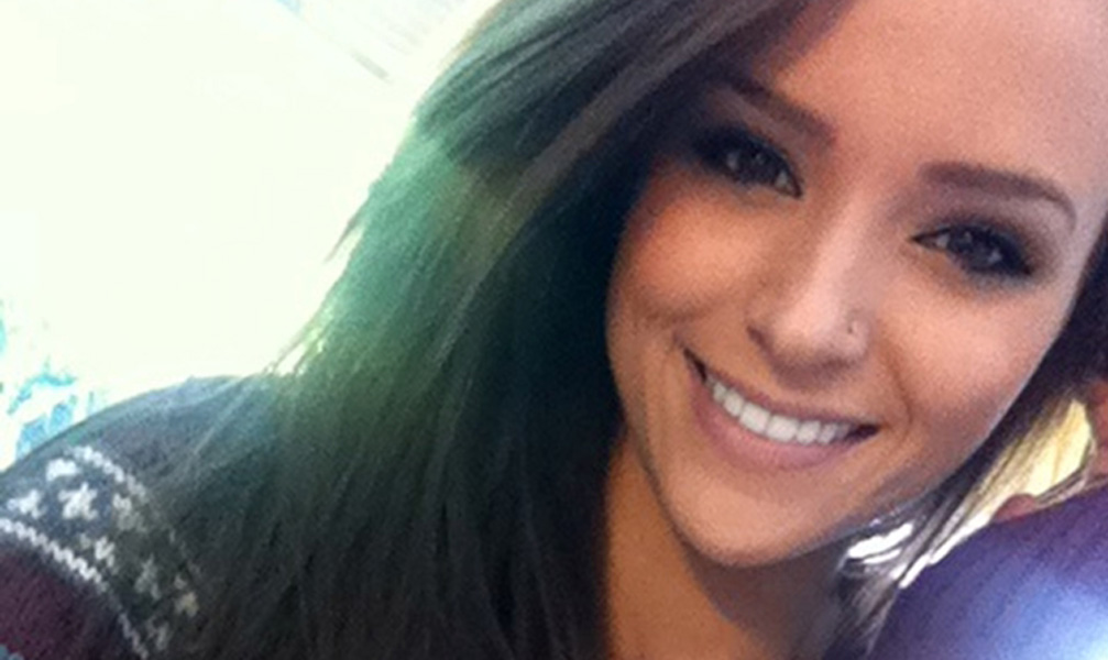 There Are Sexy Badchix Among Us (35 Photos)