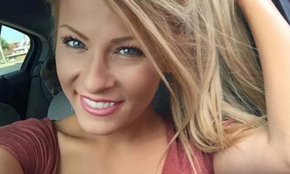 Cute and Busty Badchix (30 Photos) - Badchix Magazine