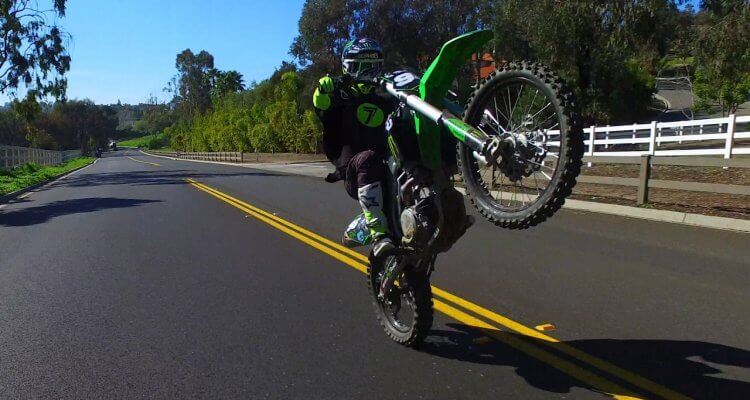 Neighborhood Cruise with Axell Hodges - Badchix Magazine