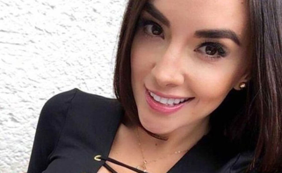 We All Love Busty Badchix on Tuesdays (35 Photos) - Badchix Magazine